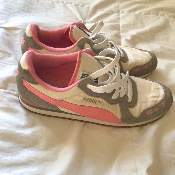 Puma | Shoes | Old School Puma Tennis Athletic Shoe | Poshmark